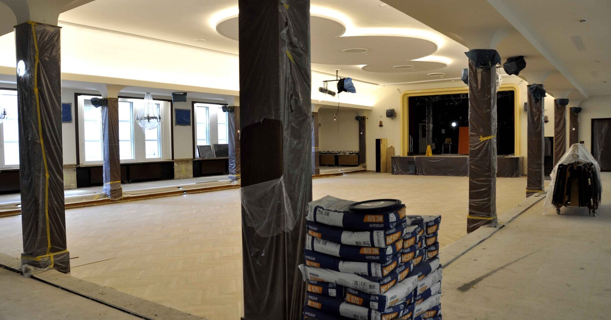 Von Grund auf neu: Der Lindenhof kann bald wieder Jugendzentrum werden ...